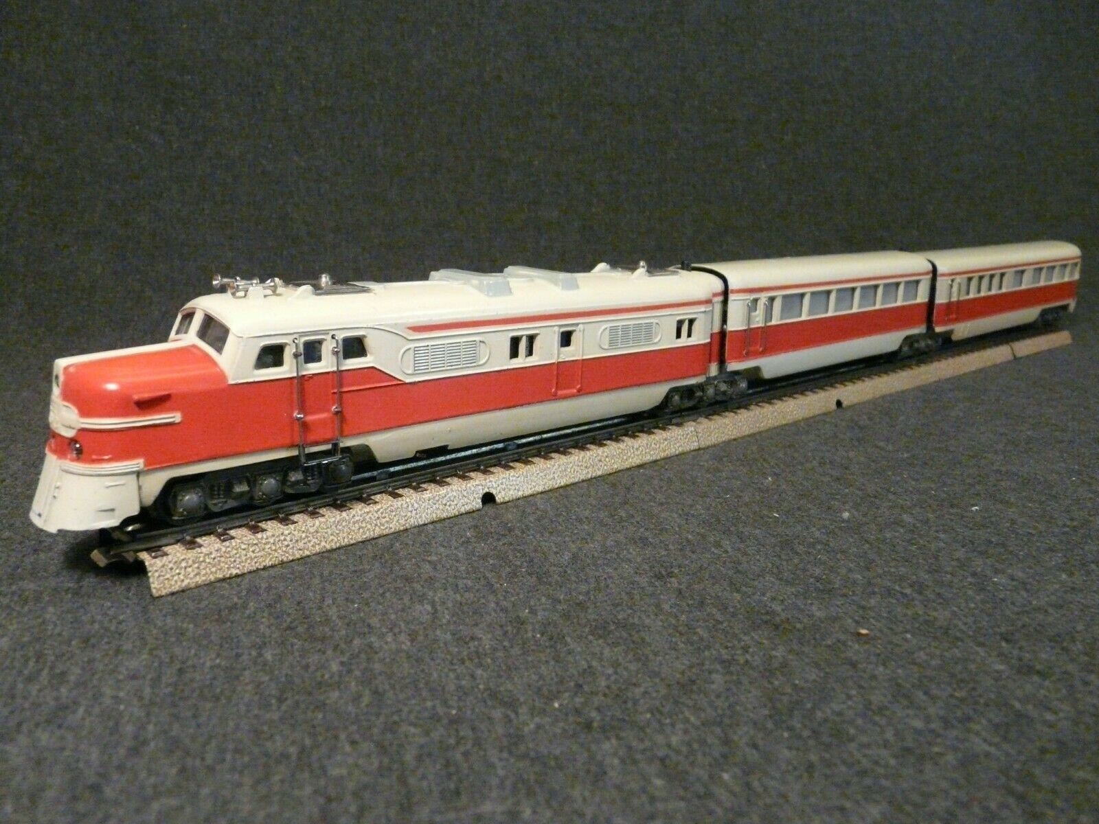 Marklin DL-800 Diesel/electric Locomotive - MarklinStop Shop