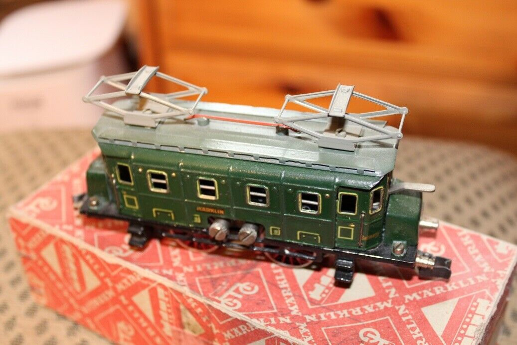 MARKLIN HO train locomotive RS800 Electric Pantograph Train Set ...