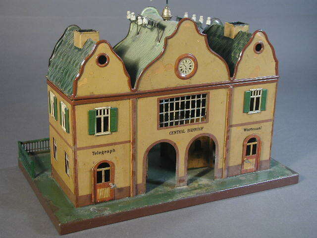 Marklin Railway Station - #2352 Central Bahnhof - 1 Gauge - MarklinStop ...