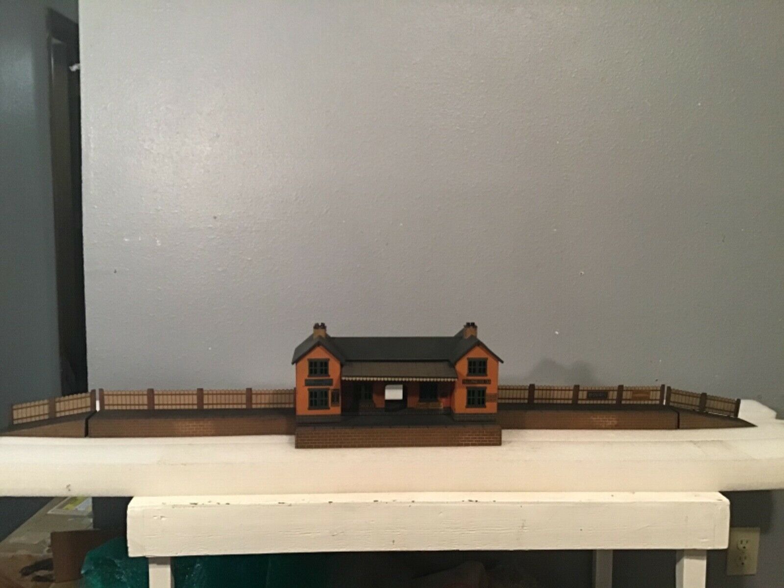 SUPERB CONDITION RARE PREWAR TINPLATE O SCALE MARKLIN BING TEA STATION ...