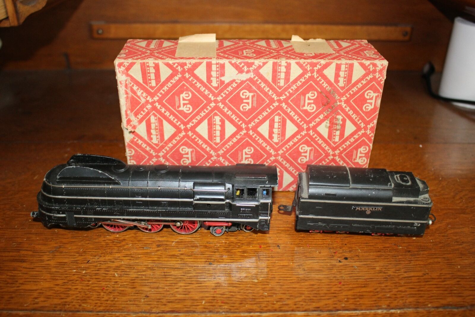 MARKLIN HO SCALE SK800 LOCOMOTIVE w/ TENDER & ORIGINAL BOX No Reserve ...
