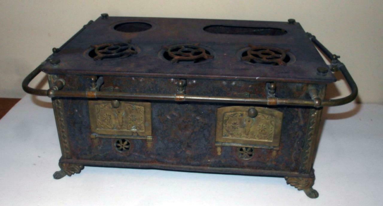 ANTIQUE MARKLIN GERMANY METAL STOVE CIRCA 1880S - MarklinStop Shop